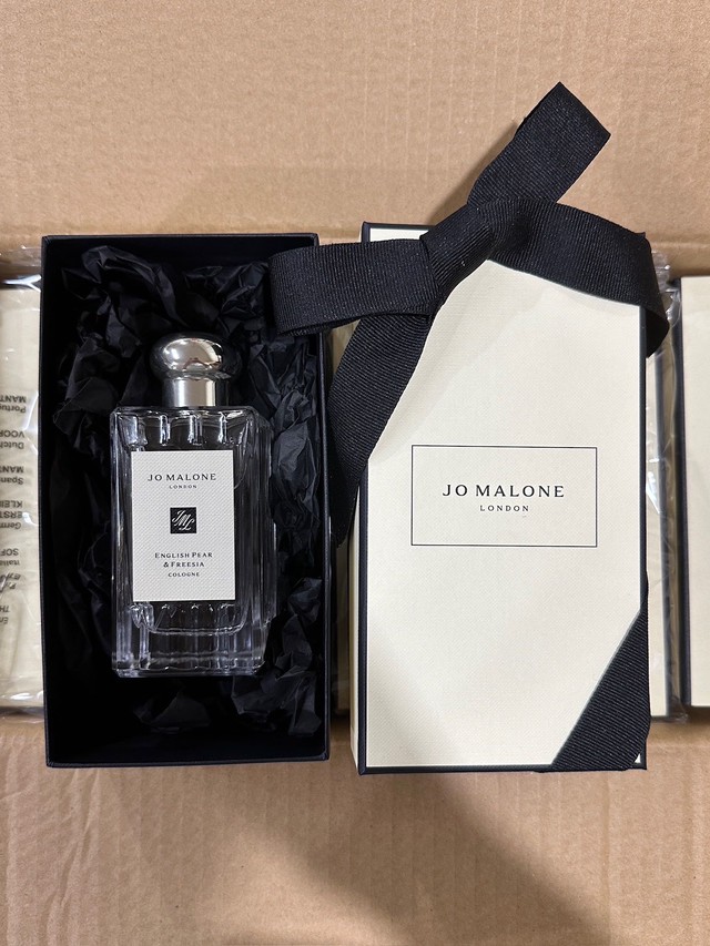 Jo malone english pear & freesia 100ml ขวดหยักค่า 〰️( กล่อง+โบว์ ...