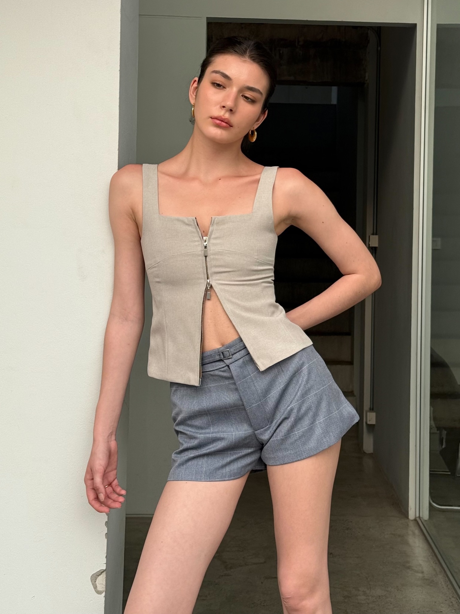 OUT OF ROUTINE - LYNN SHORTS กางเกงขาสั้น | LINE SHOPPING
