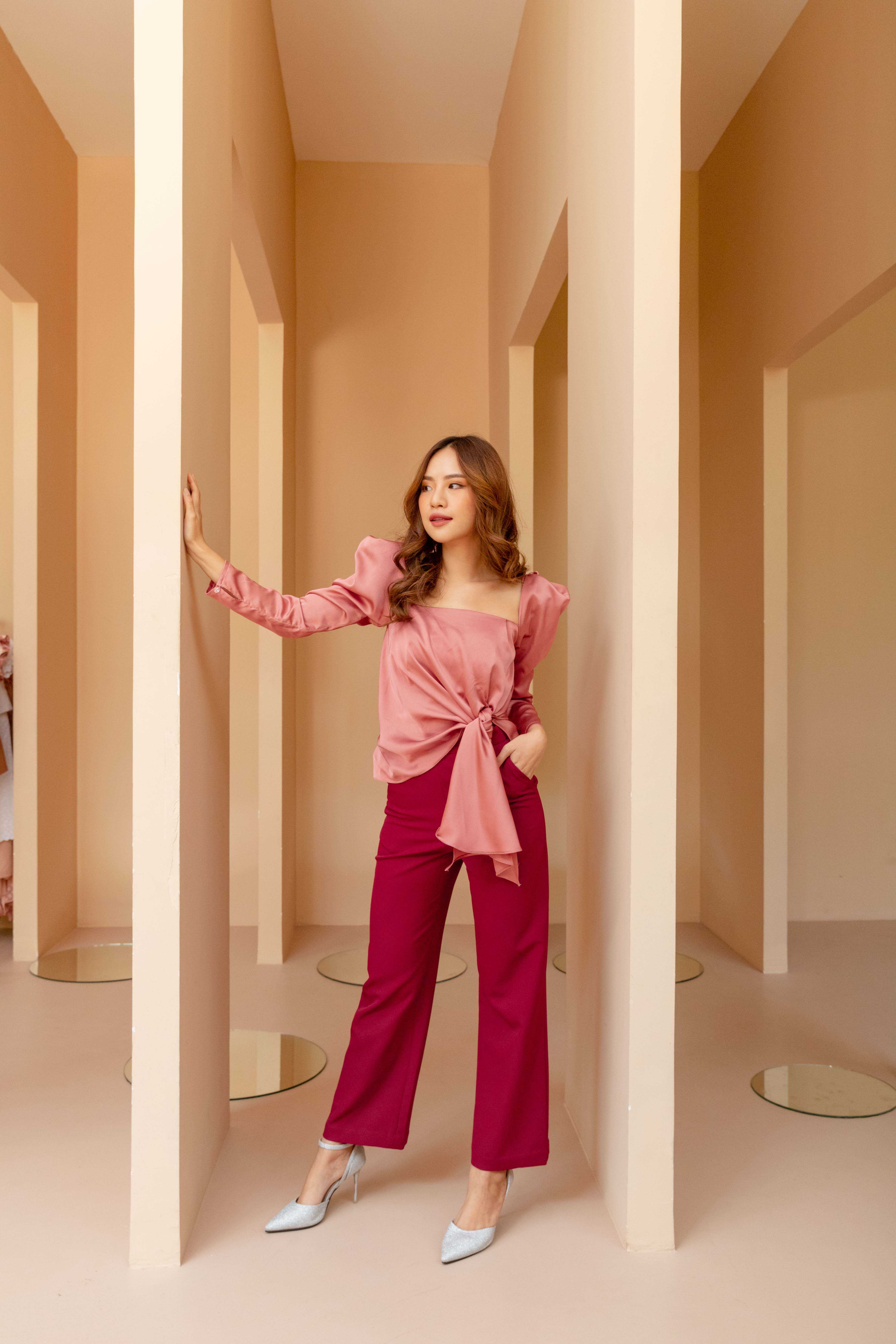 Leah Pants x Burgundy Red | LINE SHOPPING