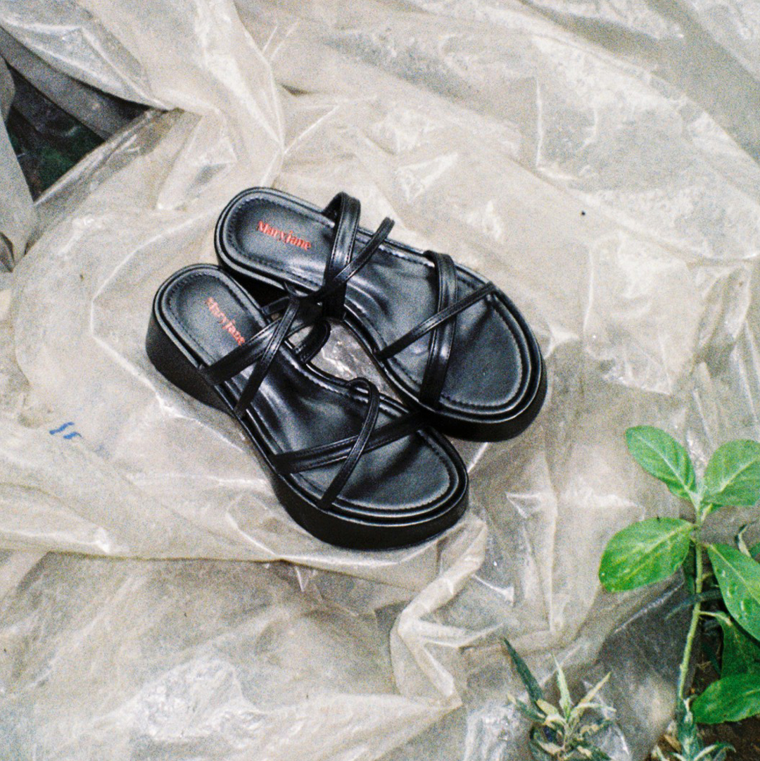 | ZOE | LINE SHOPPING