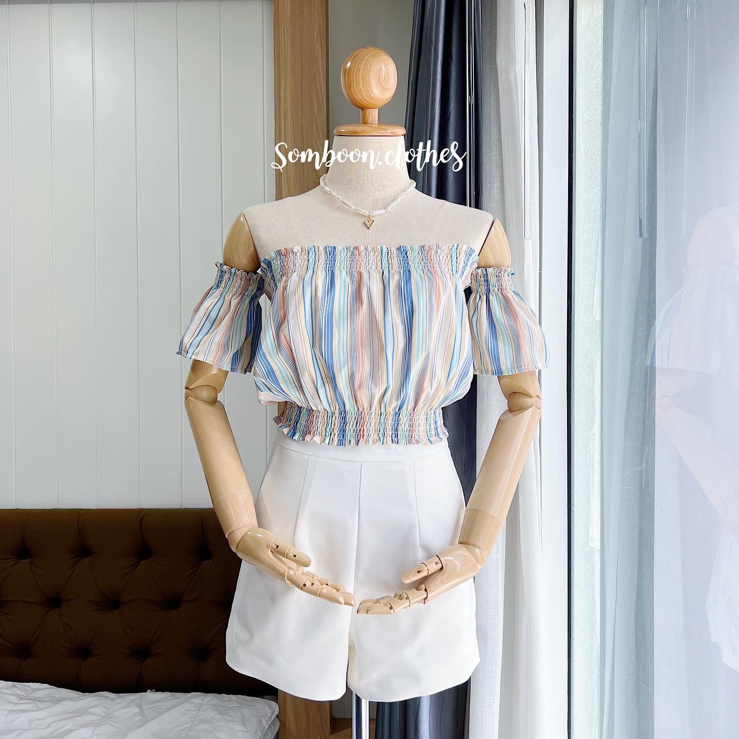 Sunsu crop | LINE SHOPPING