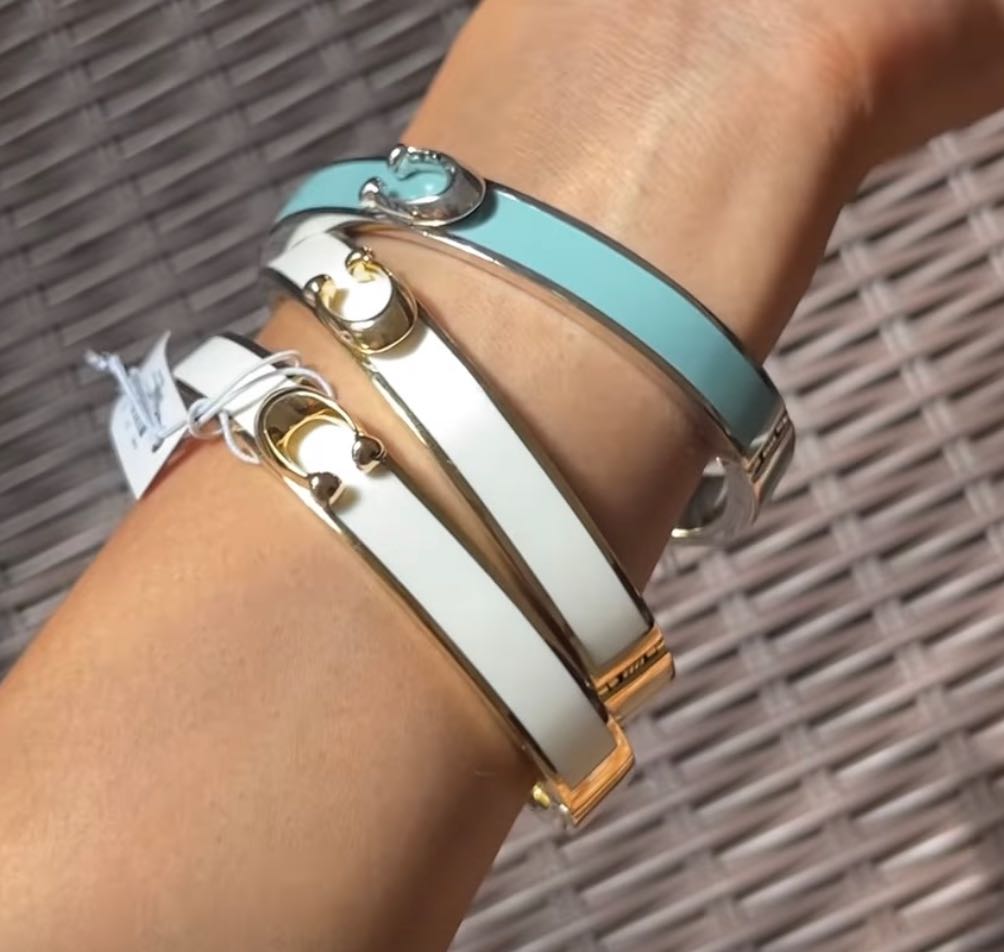Signature Push Hinged Bangle LINE SHOPPING