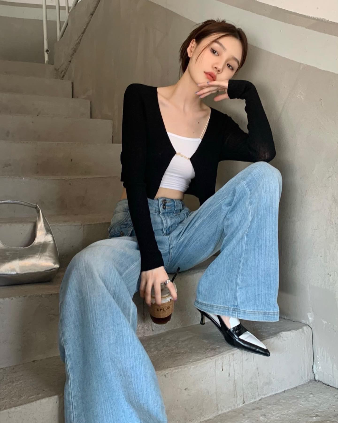 (Pre) Redeo top | LINE SHOPPING