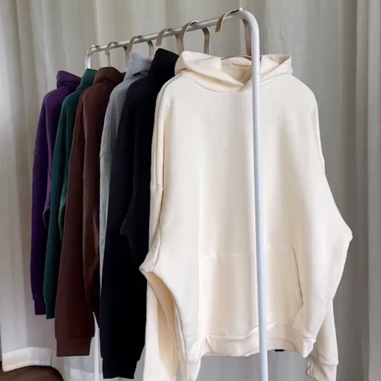 | FSBN | LINE SHOPPING