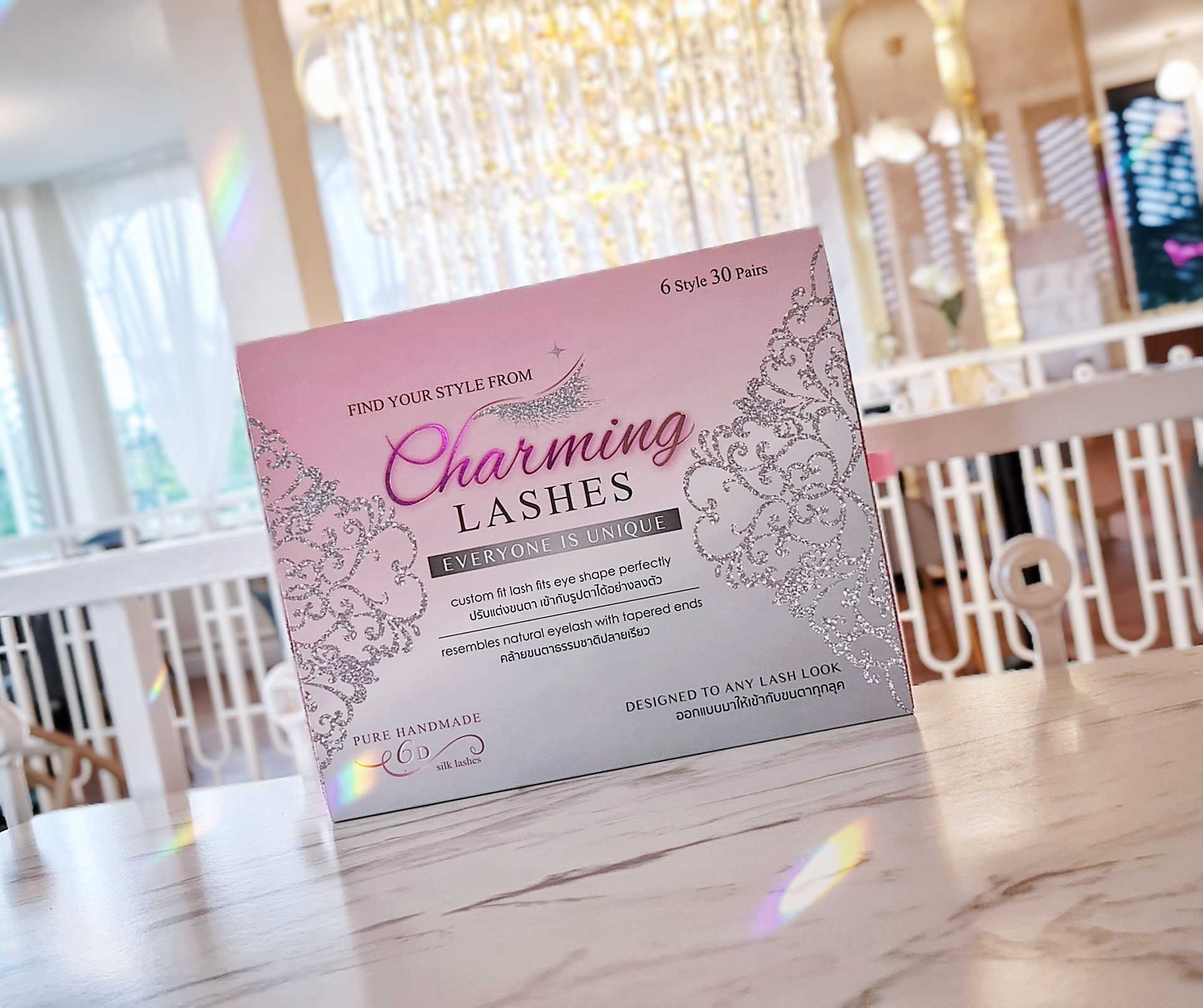 Charming LASHES | LINE SHOPPING