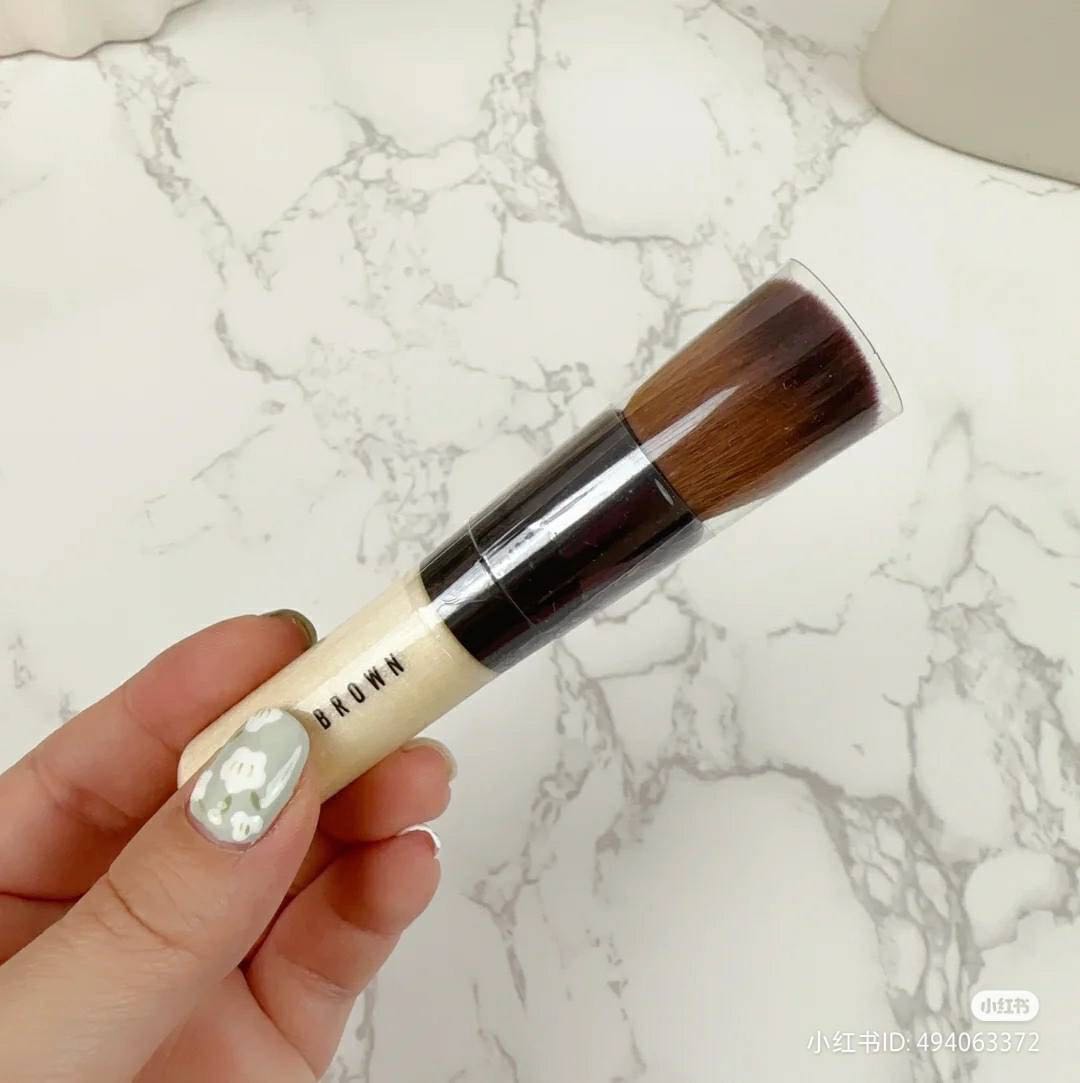 (พร้อมส่ง) Bobbi Brown mini Full Coverage Face Brush | LINE SHOPPING