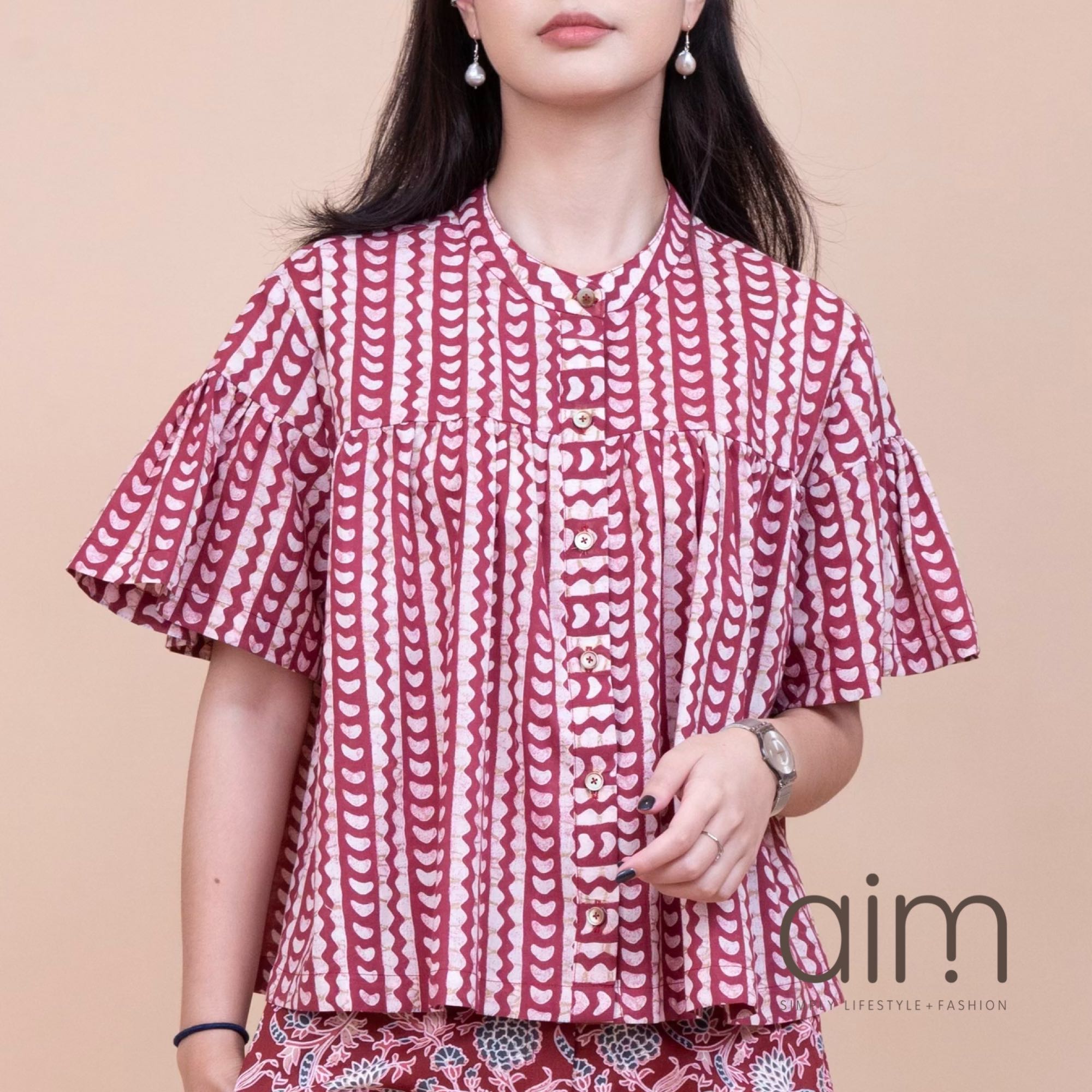 | BLOUSE | LINE SHOPPING