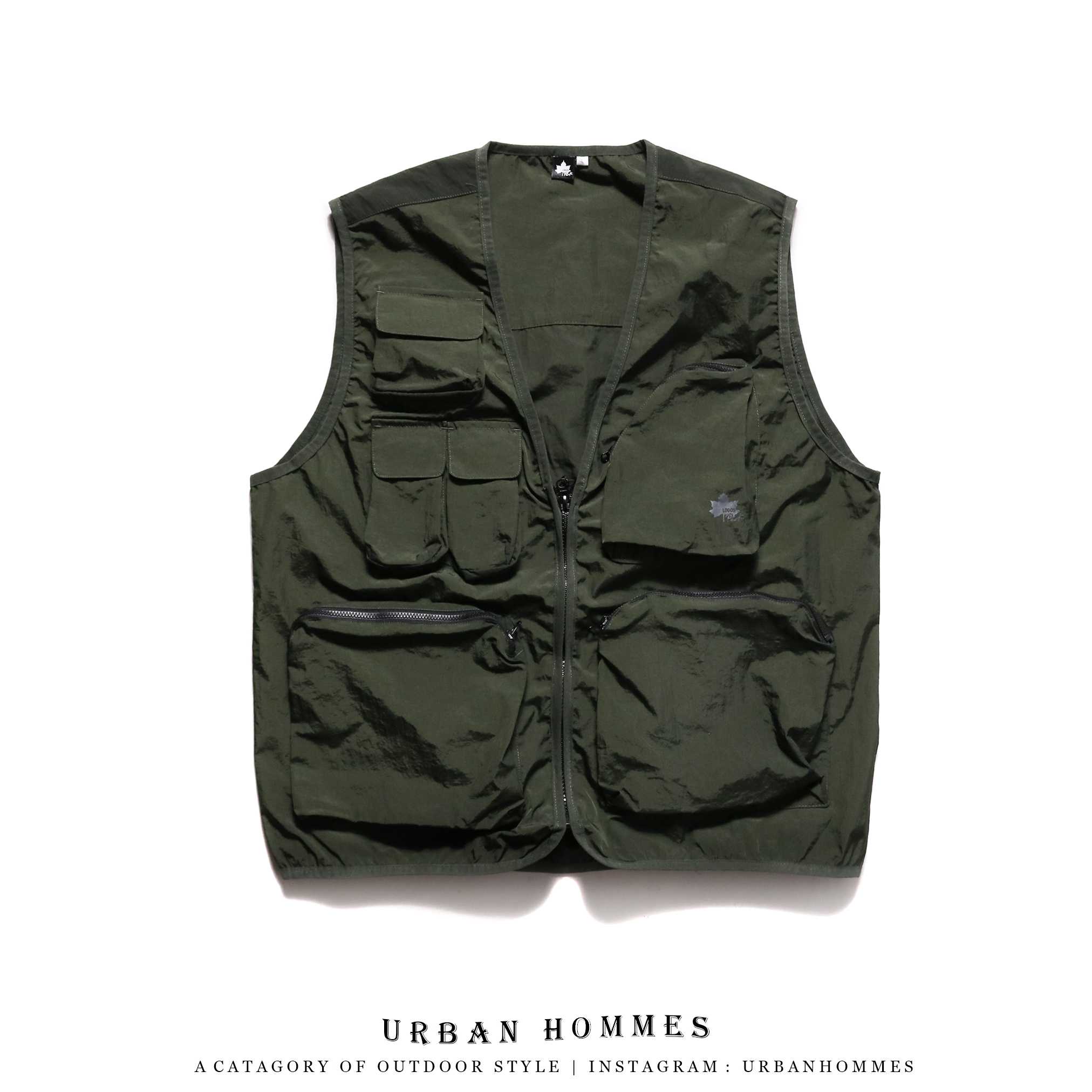 Logos Multi-Pocket Nylon Vest | LINE SHOPPING